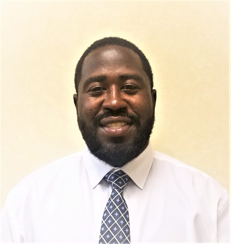 anna - Larkin University