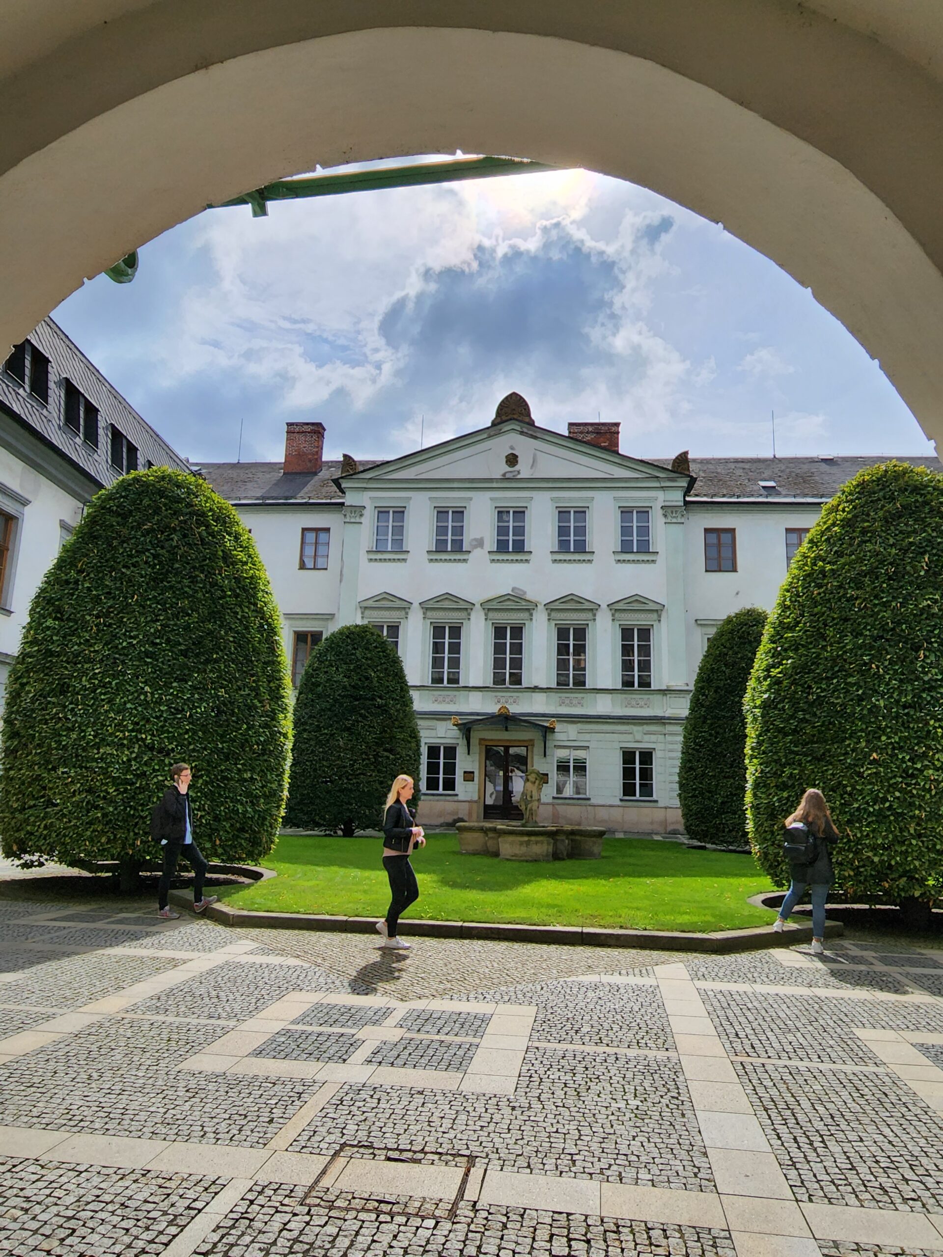 LU signed Memorandum of Understanding with Palacky University - Larkin ...